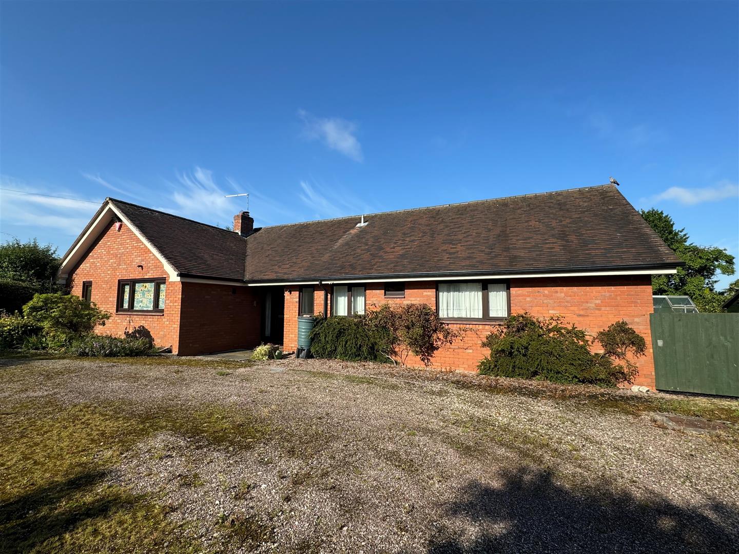 Littlegarth New Street, Shrewsbury, SY4 3LE For Sale | Monks Estate ...